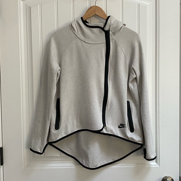 Nike | Jackets & Coats | Nike Sportswear Tech Fleece Small Oatmeal ...